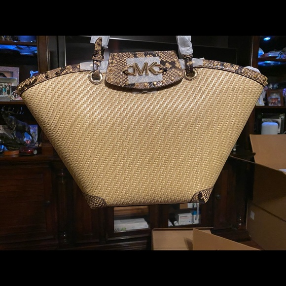 MICHAEL Michael Kors | Bags | 86 Mk Izzy Medium Fab Straw Tote | Poshmark